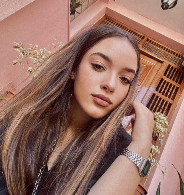 Noor, 28, عمان - "Ahlam"