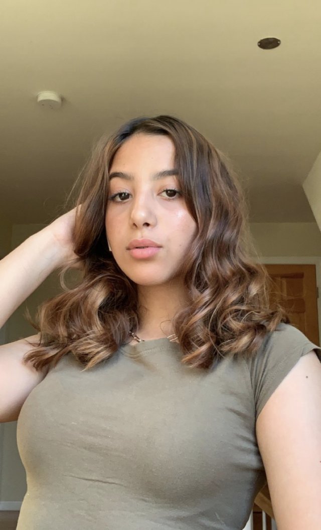 Maryam, 29, حيفا - "Ahlam"