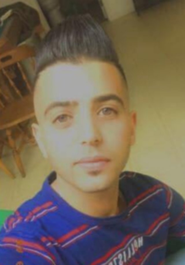 Mohammad, 29, أورلاند بارك - "Ahlam"