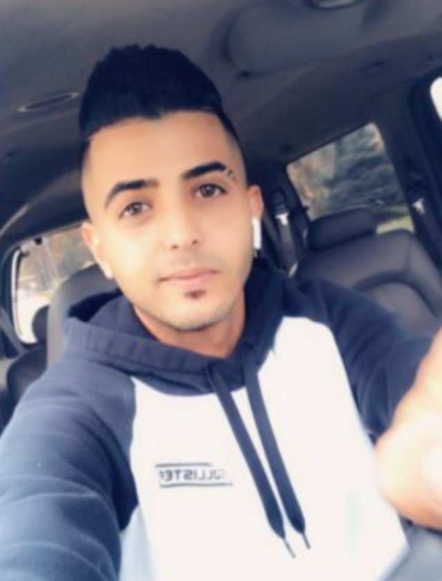 Mohammad, 29, أورلاند بارك - "Ahlam"
