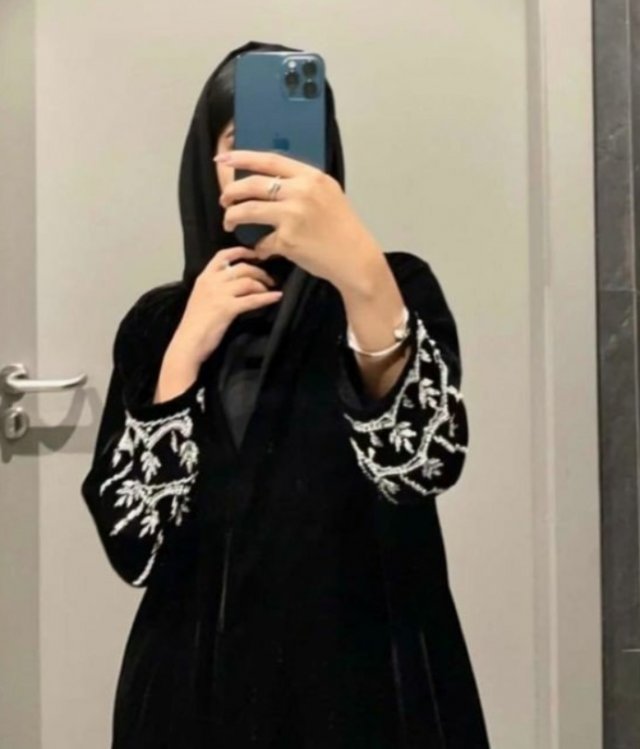 لجين, 34, الرياض‎ - "Ahlam"