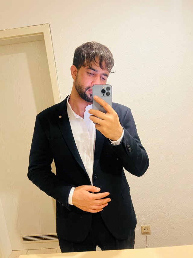 Esmat, 27, بادربورن - "Ahlam"