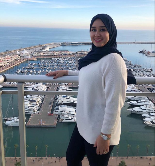 Rida, 28, لندن - "Ahlam"