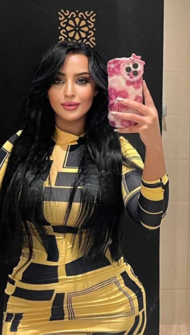 Sara, 25, جدة‎ - "Ahlam"