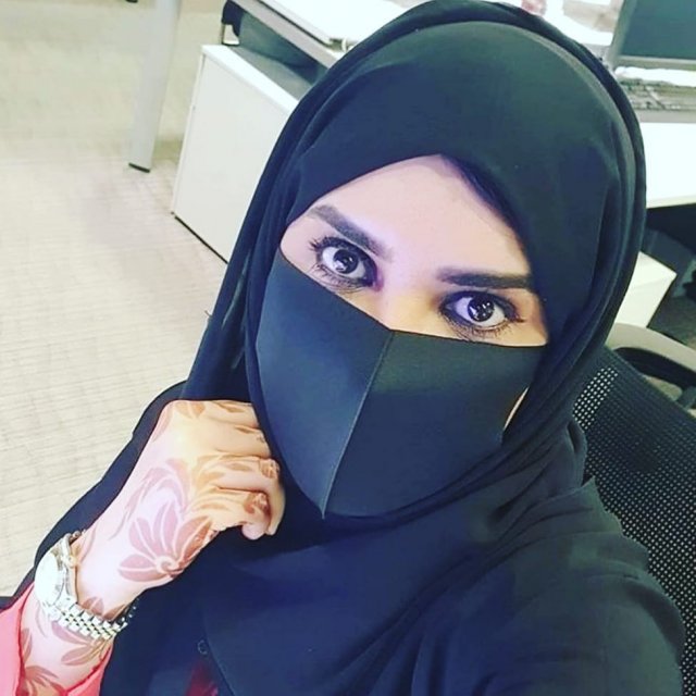 خديجة العتيبي, 39, الرياض - "Ahlam"