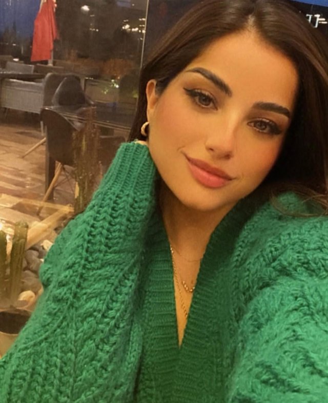 Joujou, 32, بيروت - "Ahlam"