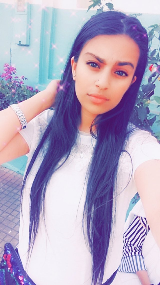 Dikra, 24, مدريد - "Ahlam"