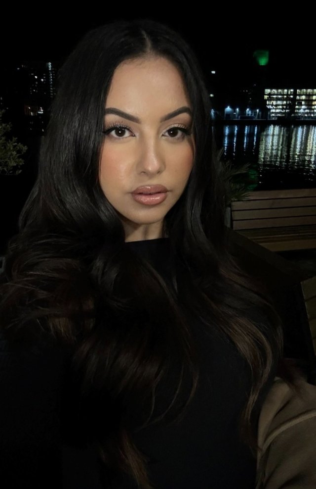 Lower, 34, الجيزة‎ - "Ahlam"