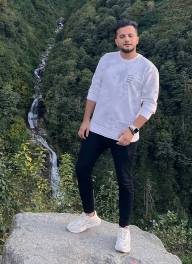 Anas , 28, Istanbul - "Ahlam"