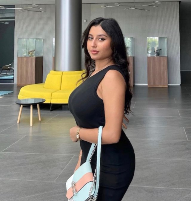 Sara, 26, جدة‎ - "Ahlam"