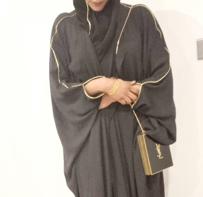 Hala, 37, لندن - "Ahlam"