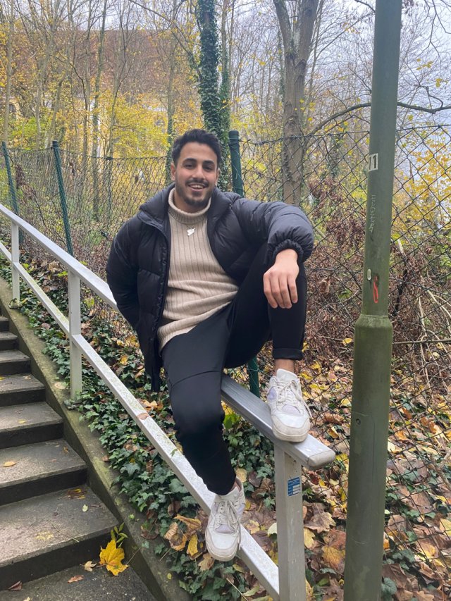 Udae, 30, اوجسبورج - "Ahlam"