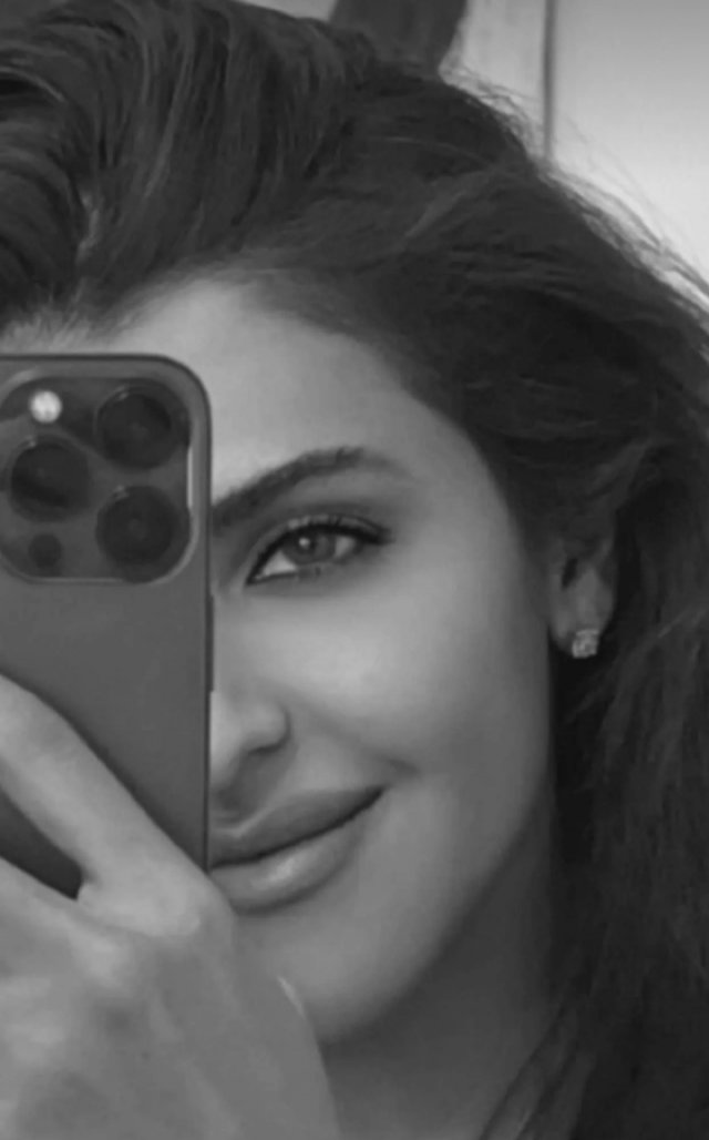 AnaNayyar, 23, لندن - "Ahlam"