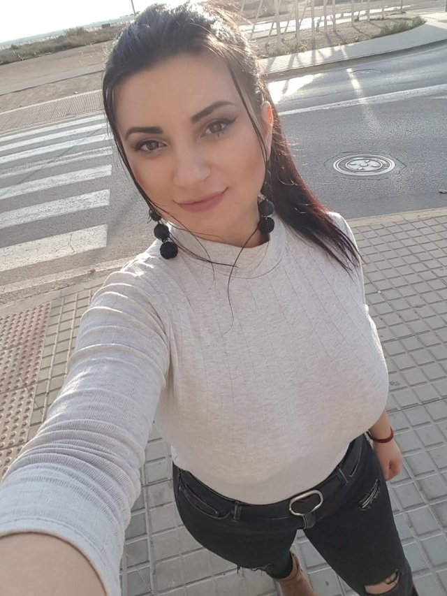 Kalina, 27, برايتون - "Ahlam"