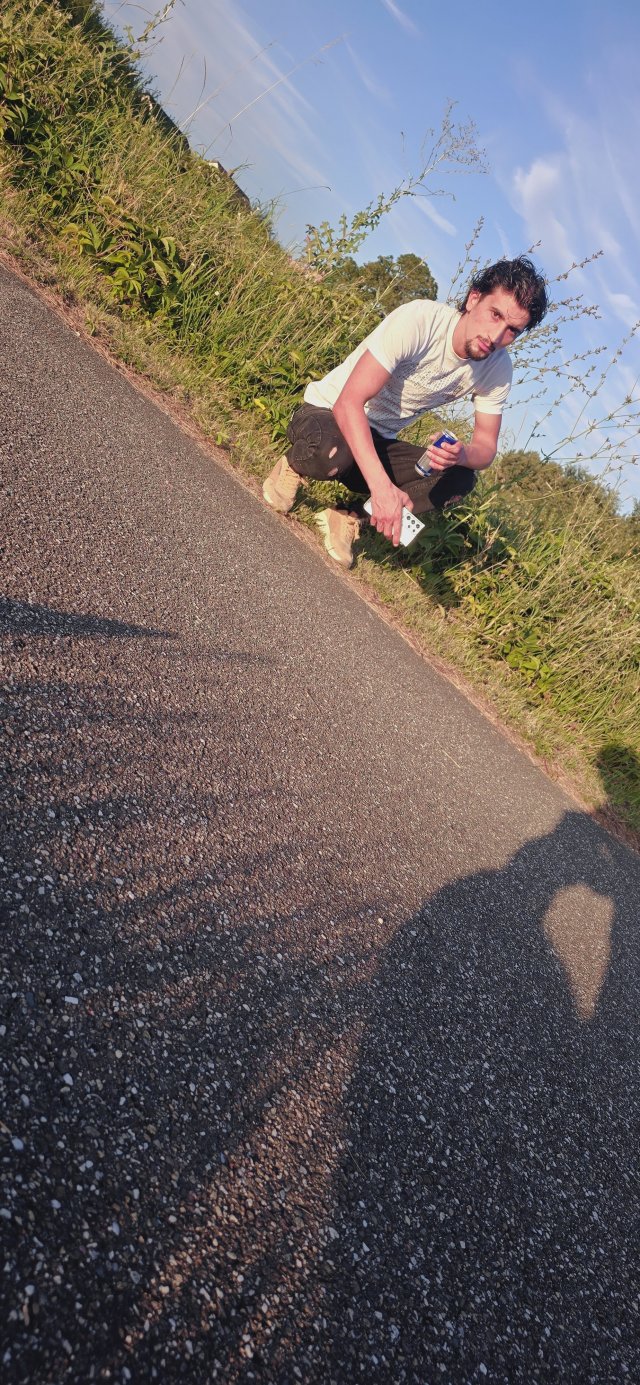 مغترب, 28, كارلسروه - "Ahlam"