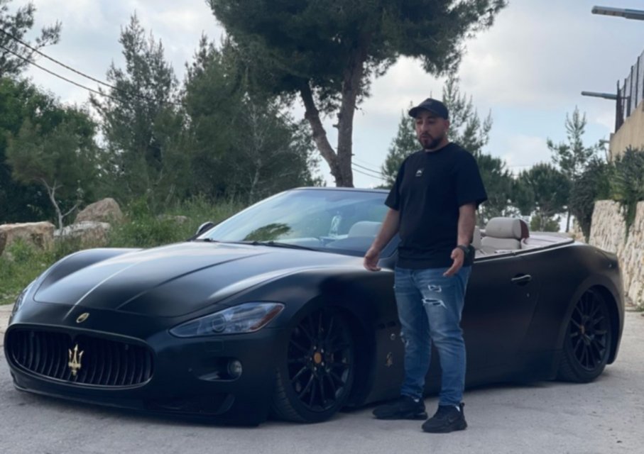 Yazan, 28, رام اﷲ - "Ahlam"