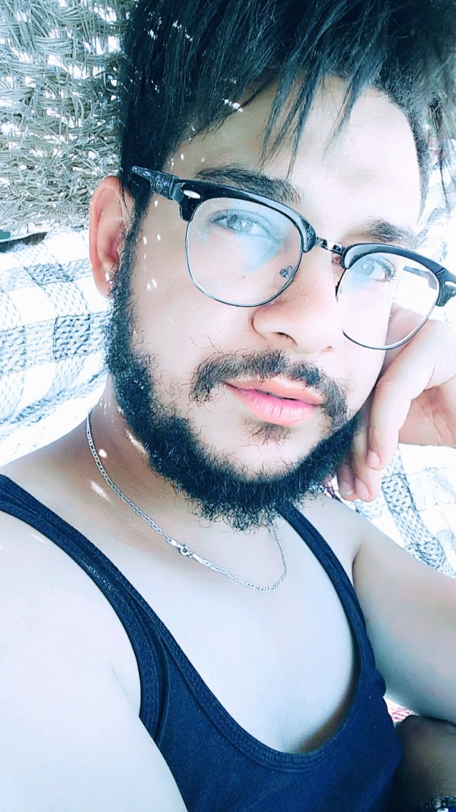 Ahmed, 31, تونس - "Ahlam"