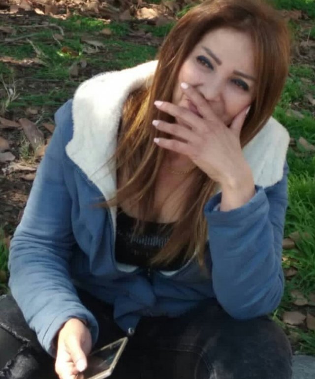 سنا, 42, حمص‎ - "Ahlam"