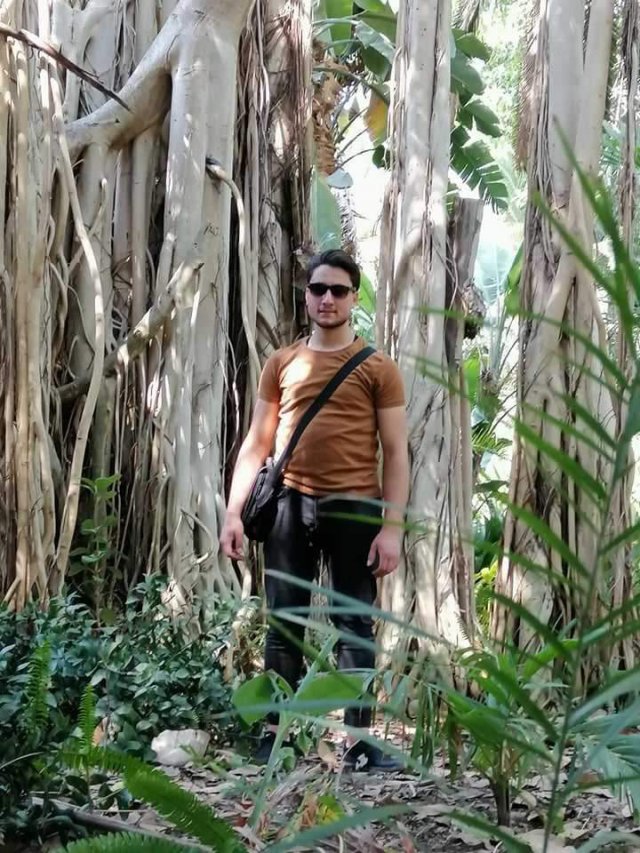 Mohammed, 24, الخليل - "Ahlam"