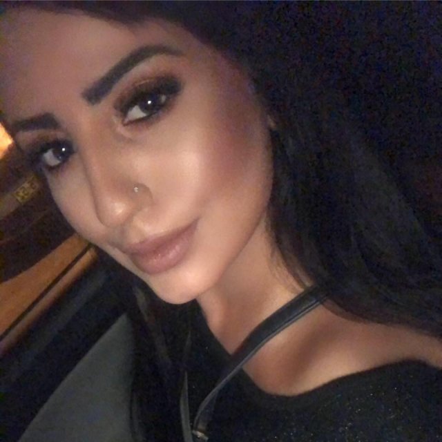 Amira, 31, حيفا - "Ahlam"