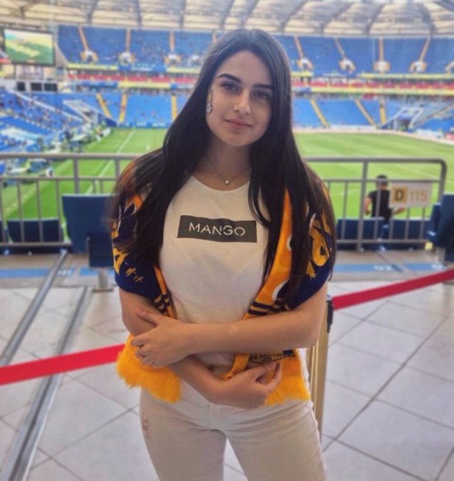 سيليا لحنينة, 27, الجزائر - "Ahlam"