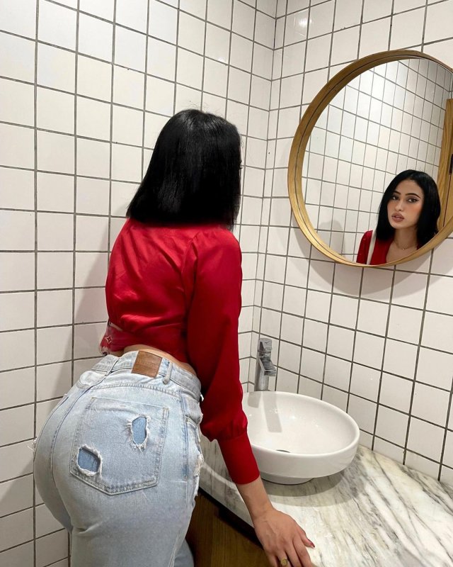 Sara, 26, جدة‎ - "Ahlam"