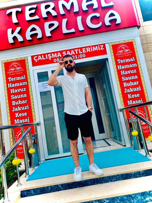 Mohammed, 29, شتوتغارت - "Ahlam"