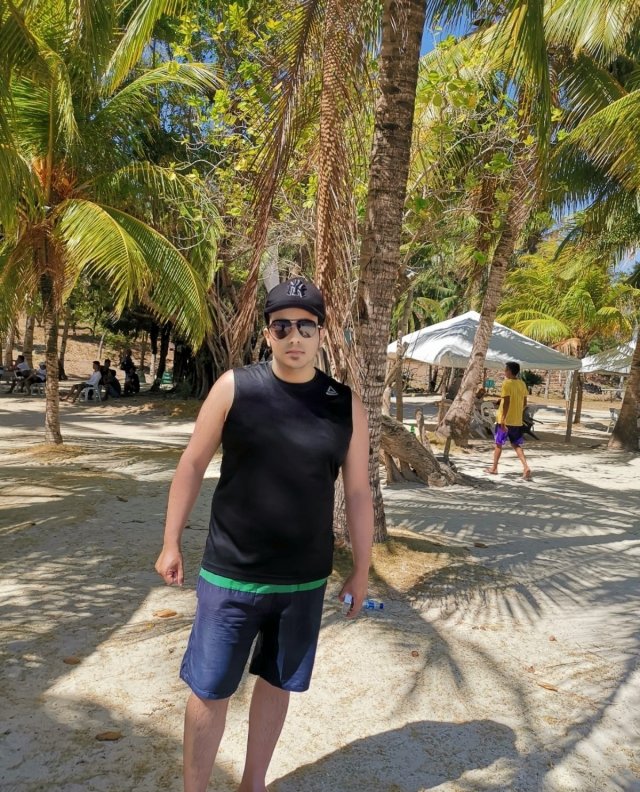 Salman, 39, الرياض - "Ahlam"