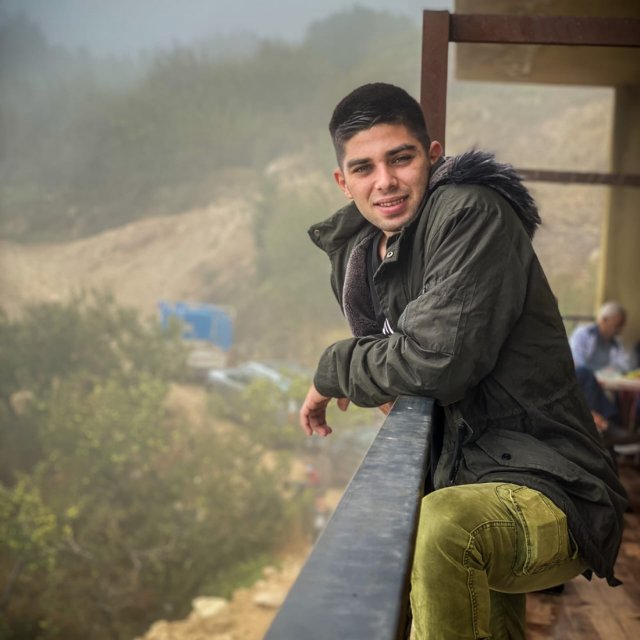 Awik, 26, بيروت - "Ahlam"