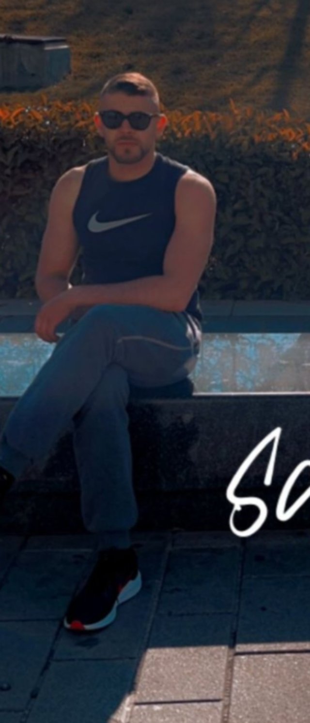 Abd, 25, القدس - "Ahlam"