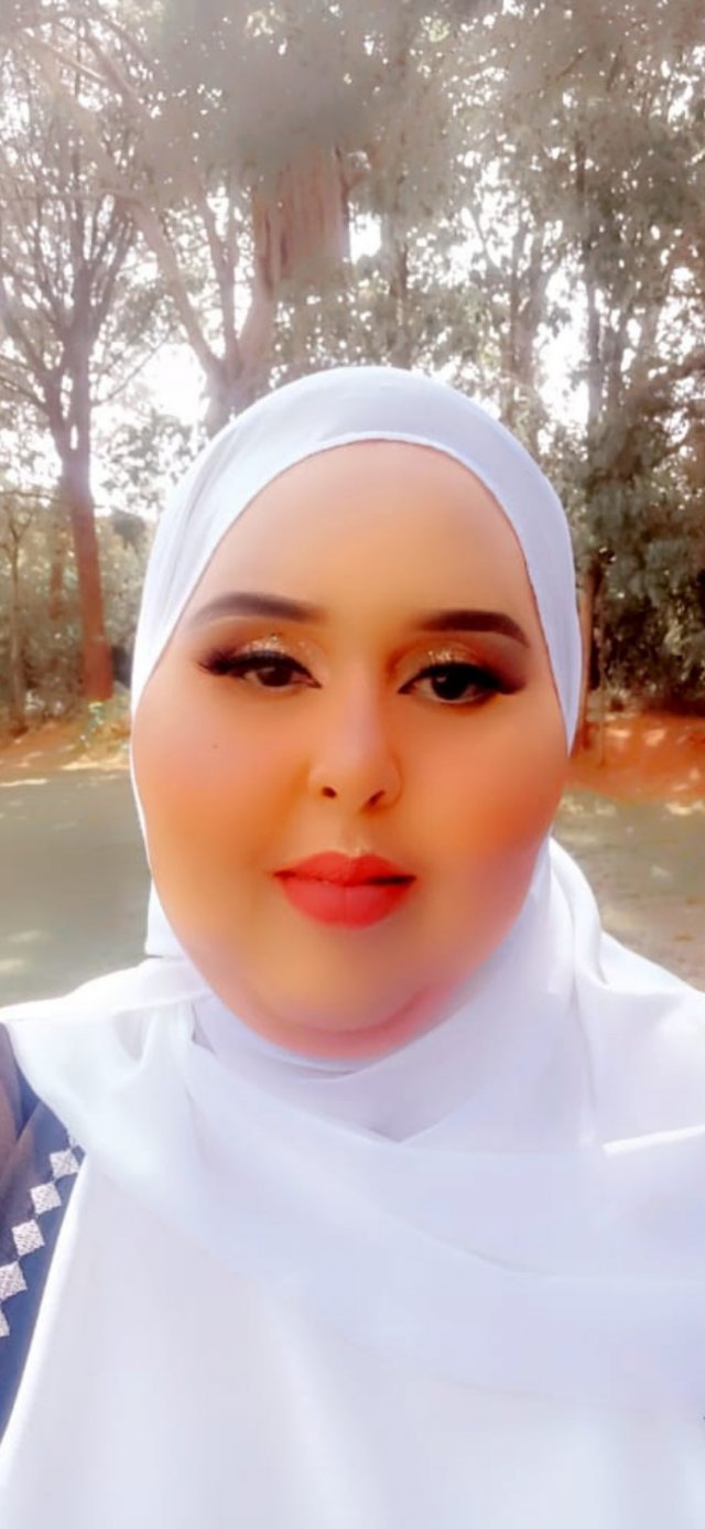 Ikran, 35, كاسل - "Ahlam"